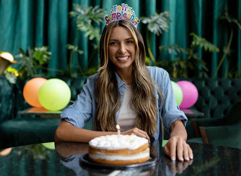 Female Birthday Photoshoot Ideas and Tips | Cut Out Image